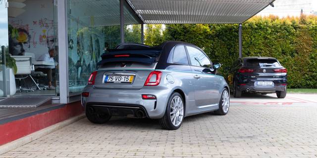 Cars & Cars - Concessionário de Automóveis Usados