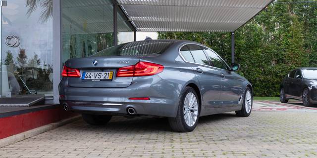 Cars & Cars - Concessionário de Automóveis Usados