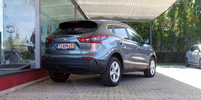 Cars and Cars - Multi Brand Auto Dealership in Faro, Algarve, Portugal